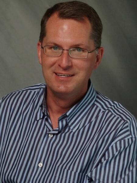 Dave Pelzer Speaker Profile | Premiere Speakers Bureau